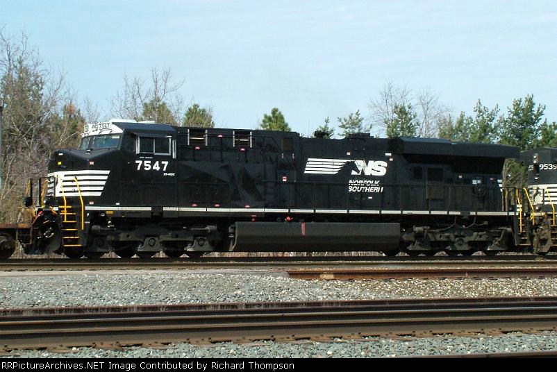 NS 7547